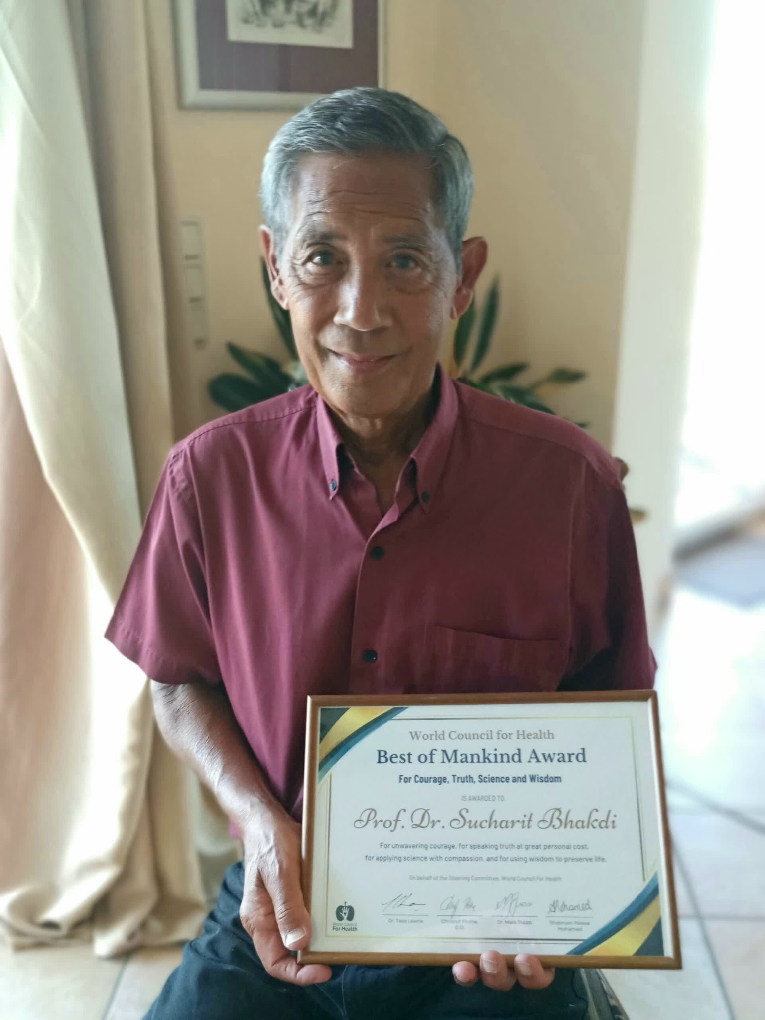 "Best of Mankind Award" für Sucharit Bhakdi - Thomas Hönemann - komm zu Dir